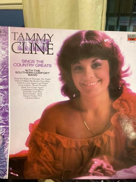 ・アーティスト Tammy Cline ・タイトル Sings The Country Greats ・レーベル・型番 Music For Pleasure MFP5787 ・フォーマット LPレコード ・コンディション(盤) 良い (VG...