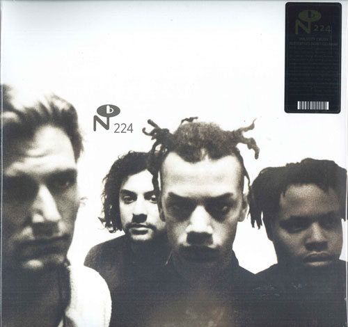 ・アーティスト Majesty Crush ・タイトル Butterflies Don't Go Away ・レーベル・型番 Numero Group 224 ・フォーマット LPレコード ・コンディション(盤) 新品 (M) ・コンディシ...