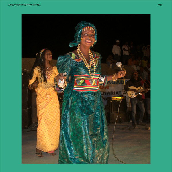 ・アーティスト Awa Poulo ・タイトル Poulo Warali ・レーベル・型番 Awesome Tapes From Africa ATFA024 ・フォーマット LPレコード ・コンディション(盤) 新品 (M) ・コンディシ...