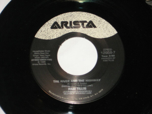 ・アーティスト Pam Tillis ・タイトル The River And The Highway ・レーベル・型番 Arista 07822129587 ・フォーマット 7インチレコード ・コンディション(盤) 良い (VG+) ・コン...