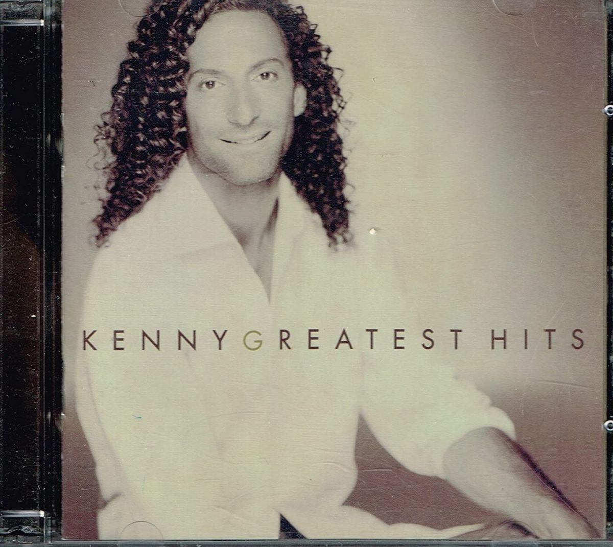 ・アーティスト Kenny G ・タイトル Greatest Hits - Asian Limitedversion ・レーベル・型番 ・フォーマット CD ・コンディション(盤) 可 (VG) ・コンディション(ジャケット) ・コンディシ...