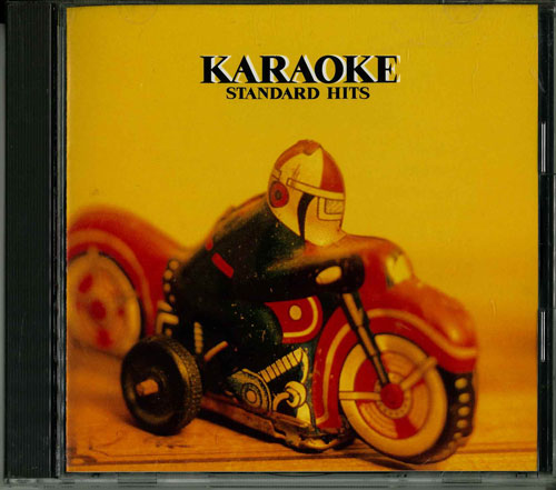 ・アーティスト Various ・タイトル KARAOKE STANDARD HITS ・レーベル・型番 ・フォーマット CD ・コンディション(盤) 良い (VG+) ・コンディション(ジャケット) ・コンディション(帯) オビなし ・特...