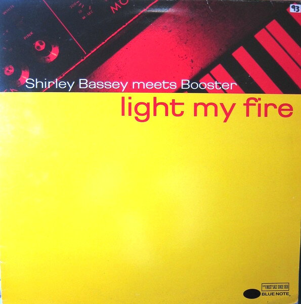 ・アーティスト Shirley Bassey, Booster ・タイトル Light My Fire ・レーベル・型番 BLUE NOTE 2438875046 ・フォーマット 12インチレコード ・コンディション(盤) 良い (VG+)...