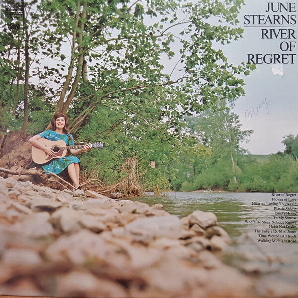 ・アーティスト June Stearns ・タイトル River Of Regret ・レーベル・型番 Columbia CS9783 ・フォーマット LPレコード ・コンディション(盤) 良い (VG+) ・コンディション(ジャケット) ...