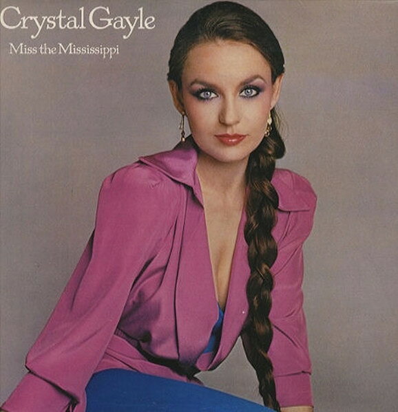 ・アーティスト Crystal Gayle ・タイトル Miss The Mississippi ・レーベル・型番 Columbia JC36203 ・フォーマット LPレコード ・コンディション(盤) 良い (VG+) ・コンディション(...