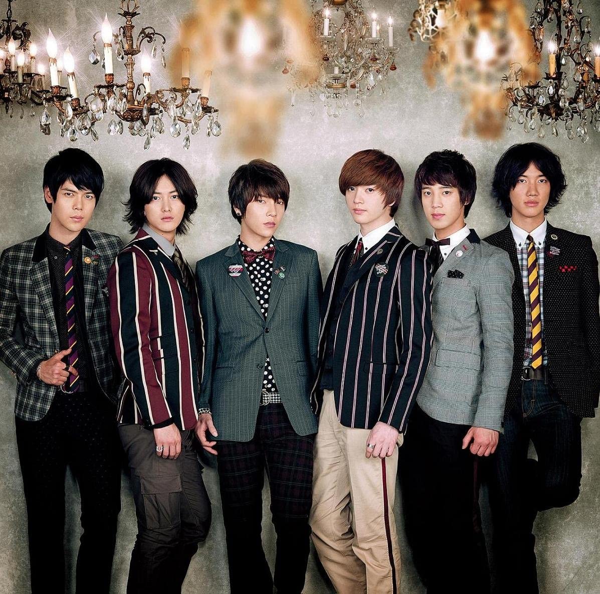 ・アーティスト 超新星, brave brothers, Ayumi Sato, galactika, Komei Kobayashi, maboos, Kanata Okajima, Anders Wigelius; Erik Wigel...
