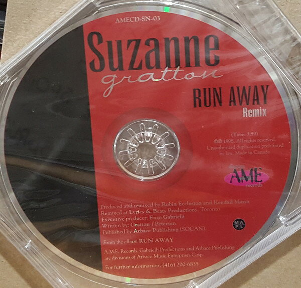 ・アーティスト Suzanne Gratton ・タイトル Run Away Remix ・レーベル・型番 A.M.E. Records AMECDSN03 ・フォーマット CD ・コンディション(盤) ほぼ新品 (M-) ・コンディション...