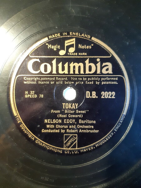 ・アーティスト Nelson Eddy ・タイトル Tokay / Ill See You Again ・レーベル・型番 COLUMBIA DB2022 ・フォーマット 78回転SP盤レコード ・コンディション(盤) 良い (VG+) ・コ...