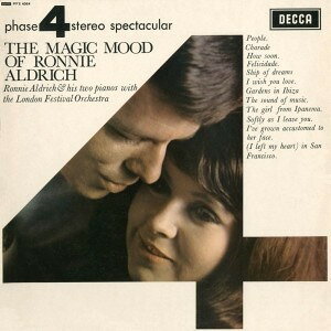 ・アーティスト Ronnie Aldrich, The London Festival Orchestra ・タイトル The Magic Mood of Ronnie Aldrich ・レーベル・型番 Decca PFS4064 ・フォー...