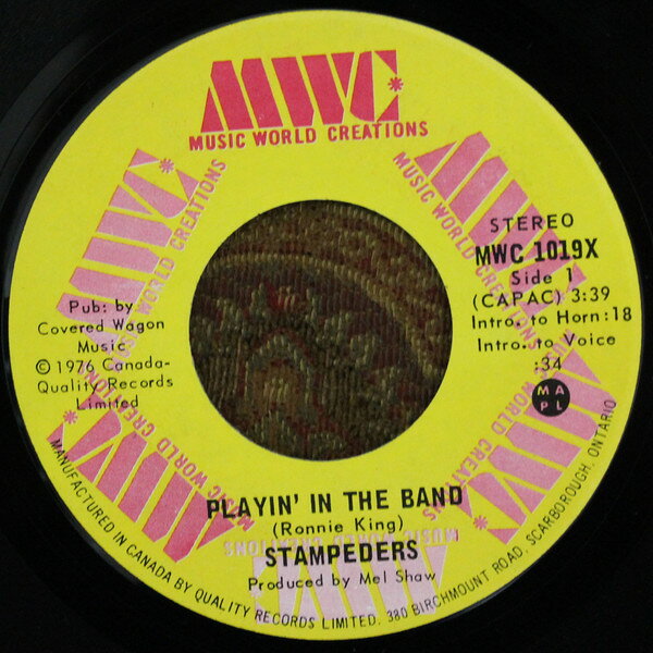 ・アーティスト Stampeders ・タイトル Playin' In The Band ・レーベル・型番 Music World Creations MWC1019X ・フォーマット 7インチレコード ・コンディション(盤) 良い (VG...