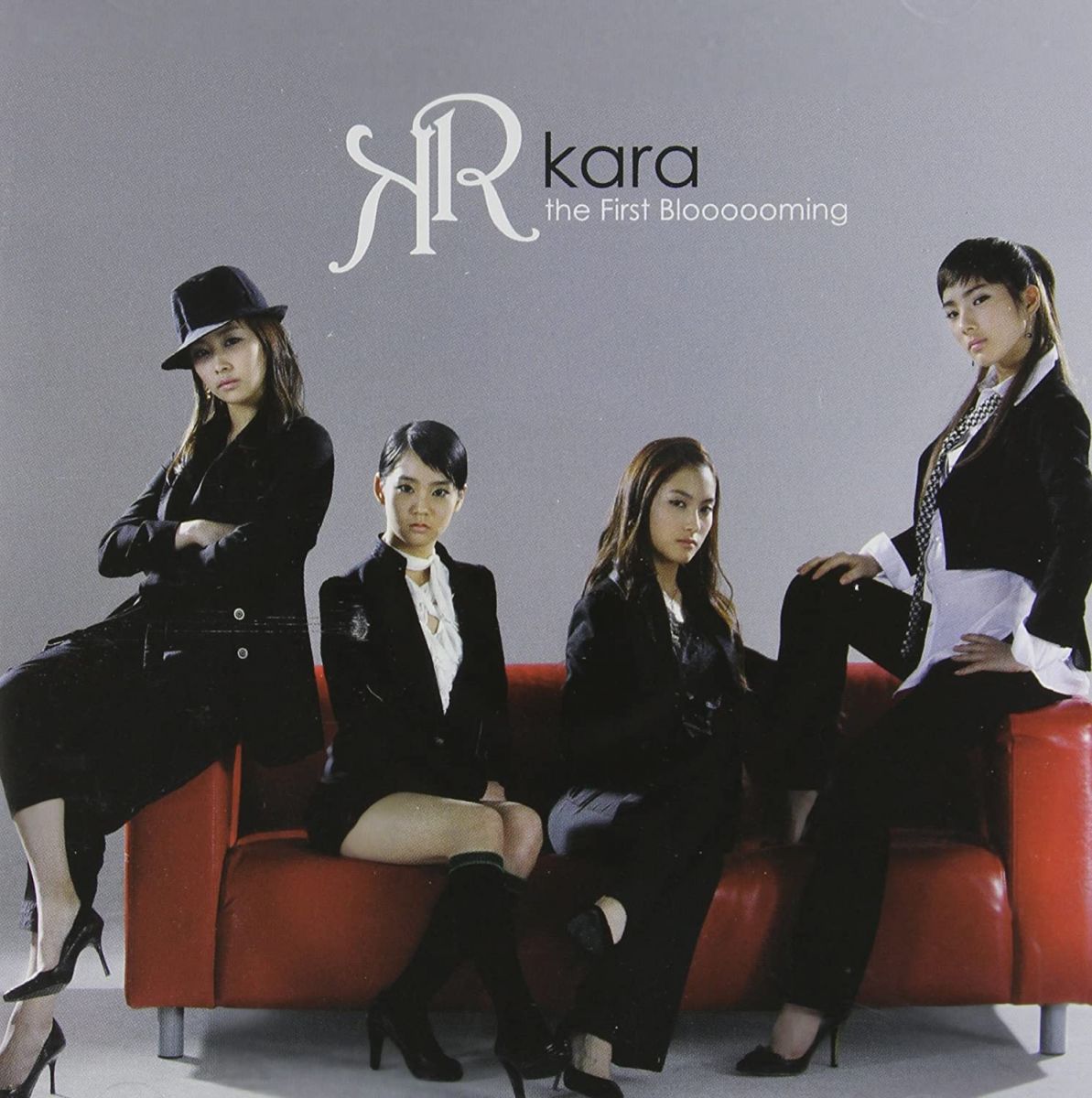 ・アーティスト KARA ・タイトル Kara 1集 - Blooming(韓国盤) ・レーベル・型番 DSP Entertainment CMBC0817 ・フォーマット CD ・コンディション(盤) 良い (VG+) ・コンディション(...