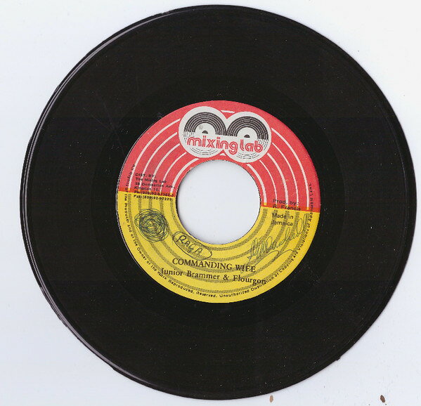 ・アーティスト Junior Brammer, Flourgon ・タイトル Commanding Wife ・レーベル・型番 Mixing Lab NONE ・フォーマット 7インチレコード ・コンディション(盤) 良い (VG+) ・コ...