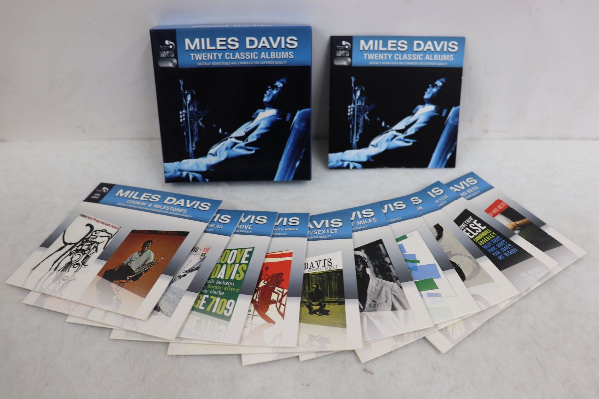 ・アーティスト Miles Davis ・タイトル Twenty Classic Albums ・レーベル・型番 Real Gone RGJCD246 ・フォーマット CD ・コンディション(盤) 良い (VG+) ・コンディション(ジャケ...