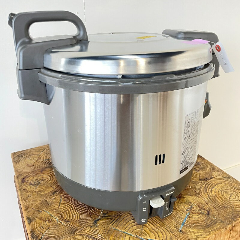 ■商品情報 商品名　　ガス炊飯器 メーカー　パロマ 型式　　　PR4200S-2 年式　　　2024年製 外形寸法　幅438×奥行371×高さ385(mm) ガス消費量3.72kW ガス種　　 ガス接続口Ф9.5ゴム管 重量　　　8.6kg...