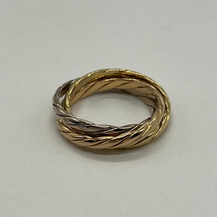 商品詳細 ブランド名 ジバンシィ GIVENCHY モデル名 ツイスト トリニティ リング スリーカラー 素材 750 ゴールド YG WG PG サイズ 12号 付属品 無し 総重量 6.4g 状態ランク AB ランクについて N:新品未...