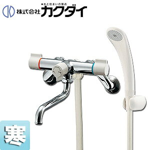 【規格・特徴】 ・2ハンドル混合水栓 ・バスシャワー付き ・一時止水 ・シャワーホース接続部ネジG1/2 ・パイプ取付ネジW26山20 ・シャワーエルボは樹脂製 ・シャワーホース長さ:1.6m ・寒冷地 【商品説明】 一時止水機能付きの混合...