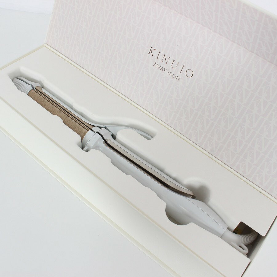 ■商品名 【新品】KINUJO 2WAY IRON 2W01 ストレート＆カールアイロン26mm 絹女 キヌージョ 本体 ■商品状態 【N】未使用品 ・新品未使用の商品ですが、開封可能状態のため確認も含めて開封して撮影をおこなっております。...