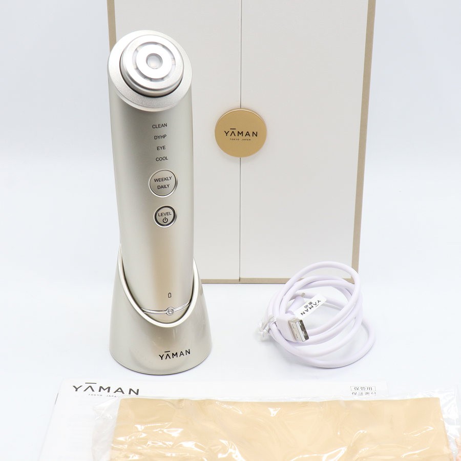 ■商品名 【美品】ヤーマン フォトプラス シャイニー ネオ YJFM18N シャンパンゴールド RF美顔器 YA-MAN 本体 ■商品状態 【A】大きなダメージもなく程度良好の美品 ・USED品ではございますが大きなダメージや汚れなどもなく...
