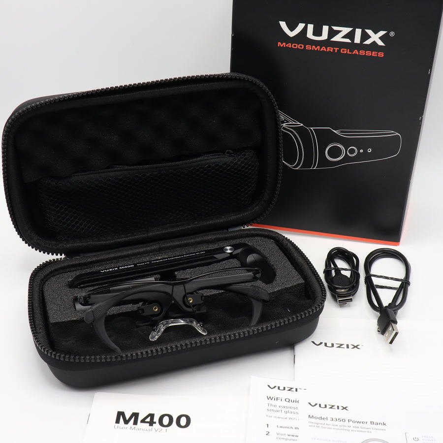 ■商品名 【美品】VUZIX M400 スマートグラス 3,350mAhバッテリー 有機ELディスプレイ ビュージックス Smart Glasses 本体 ■商品状態 【A】大きなダメージもなく程度良好の美品 ・ケースに擦れ感はございますが...