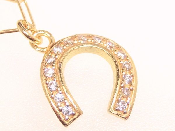 商品詳細 中石CZ(キュービックジルコニア) カットラウンド・ブリリアント・カット トップ総重量 約0.4ct 地金素材 18K yellow gold plated トップサイズ約 縦12.0mm・横12.0mm チェーン素材14K go...