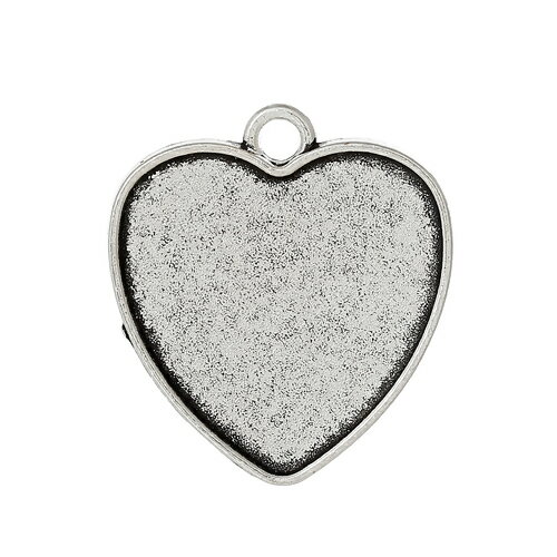 　Check Point ◆チャーム／1個入 ◆合金製／新品 ◆MADE IN CHINA ◆実物と画像では多少色合いが異なります ◆メール便もご利用OK!（当店はゆうパケット採用） （※ご利用の場合は必ず配送方法を変更して下さい。） サイ...