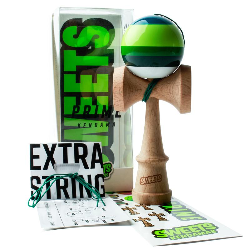 Sweets Kendamas PRIME 5 STRIPEしっかりとした木製構造 - 高品質のブナ材製カップとスパイクデザインの2ピース。右利きと左利きの両方に対応。✓粘着性塗料 - カスタム5ストライプペイントは、あらゆるプレイレベルに...