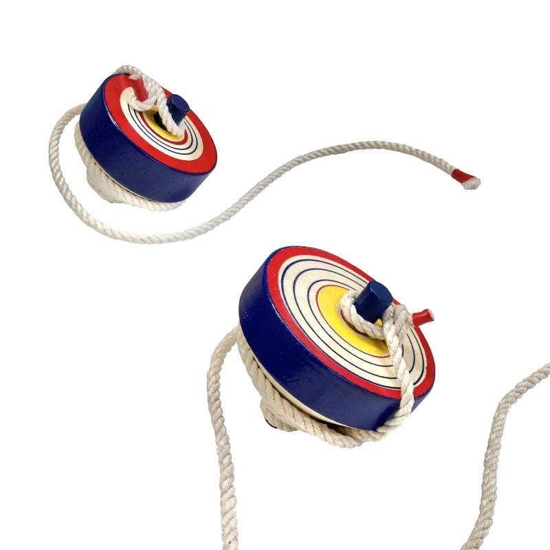 親子で投げコマセット コマ 木ごま なげごま ひも付き 昔なつかし 知育玩具 木のおもちゃ 子ども 親子 男の子 キッズ【学べて遊べる知育玩具】コマで遊ぶと手先の器用さや指先の筋肉の発達を促せます。またステップを踏んで自由自在にコマを操りな...