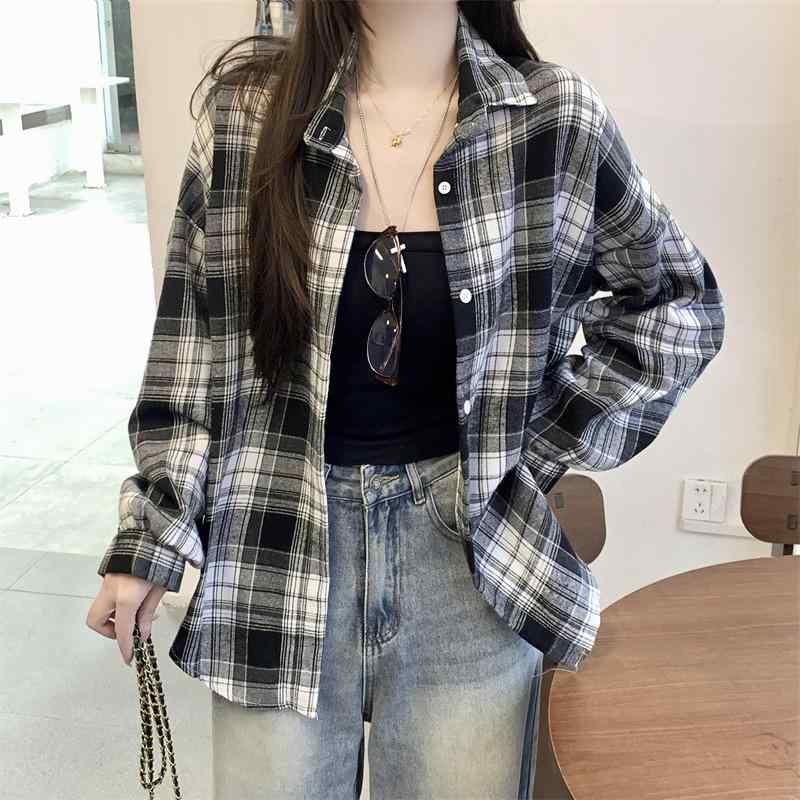 ・柄: チェック・袖丈: 長袖・工芸: 起毛加工・シルエット: ルーズフィット・ネックライン: POLO襟・袖の種類: ランタンスリーブ・カラー展開: ブラック細チェック、ブラウン細チェック、ブルー細チェック、グリーン細チェック、オレンジ細...