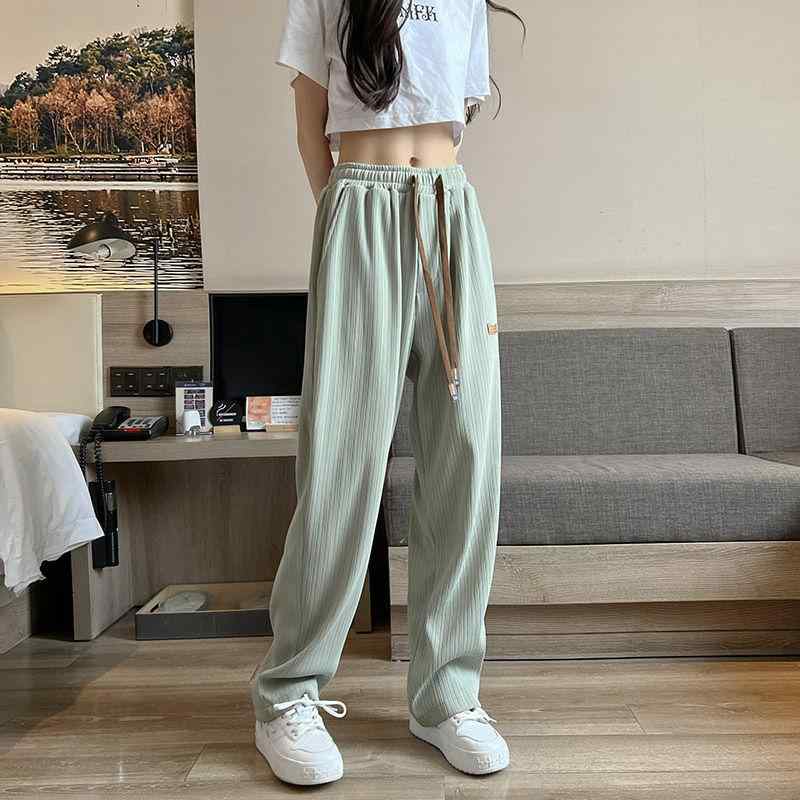 ・カテゴリ: 休闲裤・スタイル: 通勤風・主な素材: ポリエステル90%-95%・パンツタイプ: ストレートパンツ・パンツ丈: ロングパンツ・ウエスト: ゴムウエスト・人気要素: ポケット・カラー展開: グリーン・サイズ展開: S、M、L、...