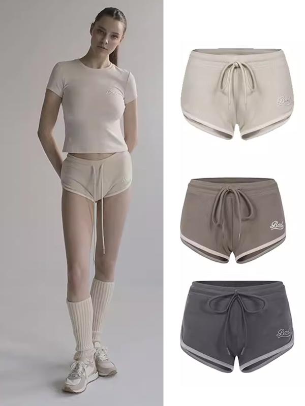 ・カテゴリ: 三分パンツ（安全パンツ）・主な素材: 綿 80%以上90%未満・パンツ丈: 三分丈・ウエスト: 中腰・厚み: 中等・カラー展開: クリーム、タバコ、チャコール、ブラック・サイズ展開: XS、S、M・スタイル: 日韓カジュアル・...
