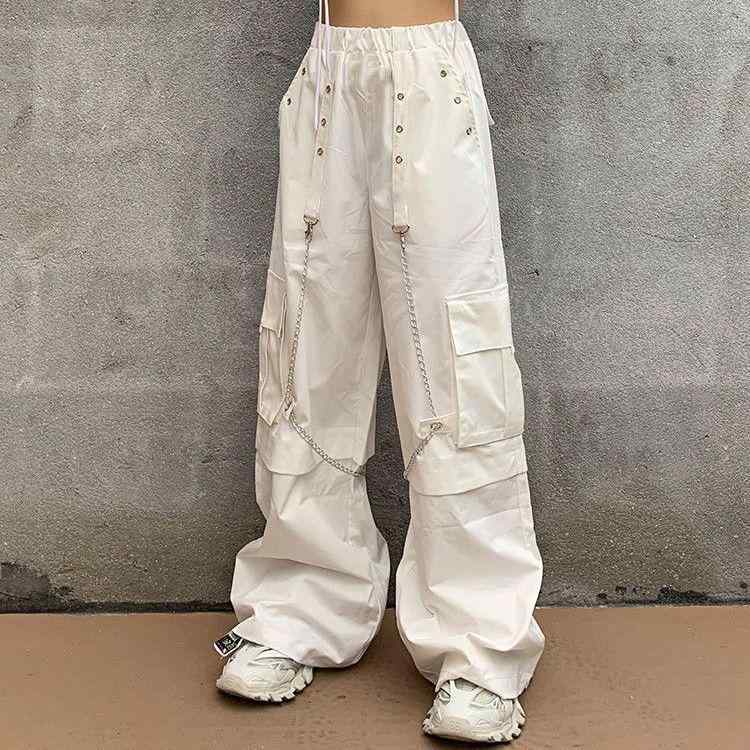 ・カテゴリ: カジュアルパンツ・素材: 綿・主な素材の含有量: 50%超〜70%以下・パンツの形状: ストレートパンツ・パンツの長さ: ロングパンツ・ウエストの位置: ハイウエスト・厚み: 中等・人気の要素: ポケット・カラー展開: ホワイ...