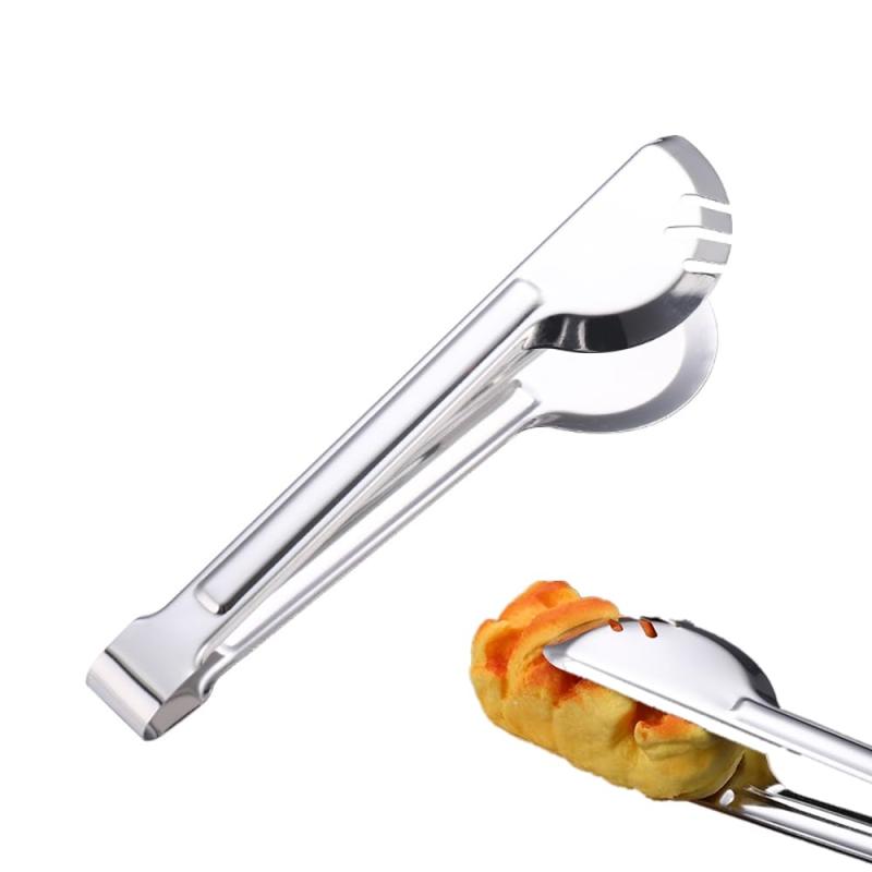 トング ステンレス キッチントング キャンプ/焼き肉/バーベキュー用 耐熱抗菌 火傷防止 軽量 調理トング 食洗機対応[食品グレードの素材]このキッチントングは耐熱性があり、錆びにくい食品グレードのステンレス素材で作られており、キッチンで頼...