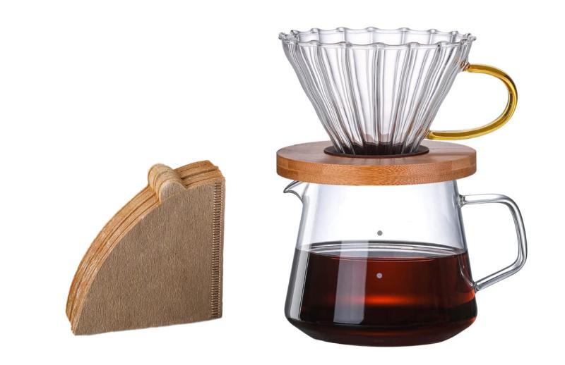 Gugrida 400ml 600ml コーヒーサーバー ドリップコーヒーサーバー ハンドドリップコーヒーサーバー 耐熱、耐寒性 高ホウ素シリカガラス材料 無毒、無味【素　材】：耐熱ガラス、ろ紙20枚入り。容量：600Ml(約3人分)【高耐...