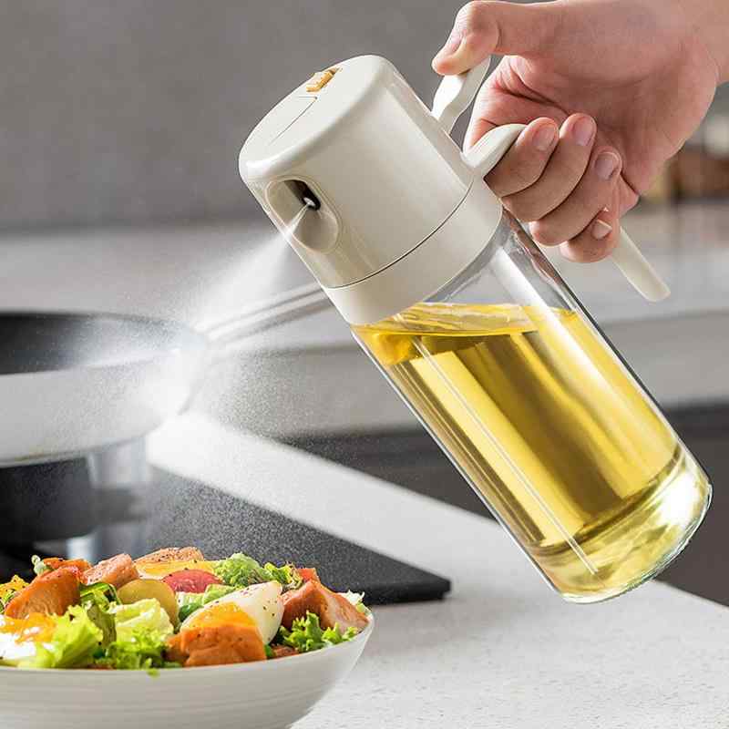 和宅優品 オイルスプレー 550ml 大容量 オイルボトル 油さし オイル差し 油ポット 霧吹き スプレーボトル 極細のミスト 耐熱ガラス スプレー容器 ミストスプレー 料理用 オイルボトル 油さし【2WAY仕様で使い分け自由自在】スプレー...