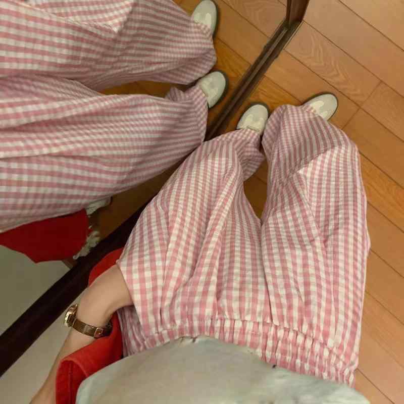 ・カテゴリ: カジュアルパンツ・主な素材: ポリエステル70%-80%・スタイル: ストレートパンツ、ルーズ、スクール風、フレッシュ・スウィート・パンツ丈: フルレングス・ウエスト仕様: ウエストゴム・生地の厚さ: 薄手・デザイン要素: ポ...
