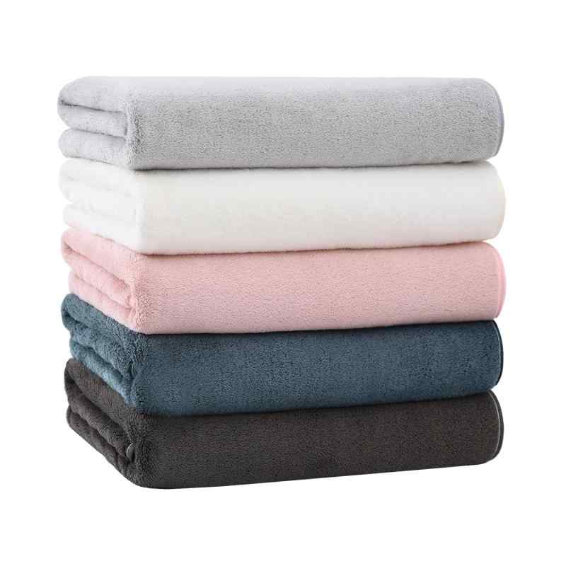 バスタオル マイクロファイバー ホテル仕様 タオル 高速吸水 ふわふわ 柔らか肌触り 通気 速乾 60X120cm 5枚セット 無地 肌に優しい 耐久性【肌に優しい】柔らかなマイクロファイバー素材で、長期間使ってもふんわりした肌触りが持続し...