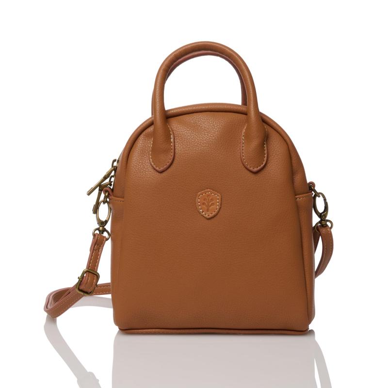 [chiemi sacs] [チエミサックス]シンプルでスタイルを選ばない、2way仕様の縦型ミニボストンバッグサイズ： 約 21×18.5×6.5(8.5) cm（タテ×ヨコ×マチ） 持ち手の全長 約 19 cm ショルダーの全長 約 1...