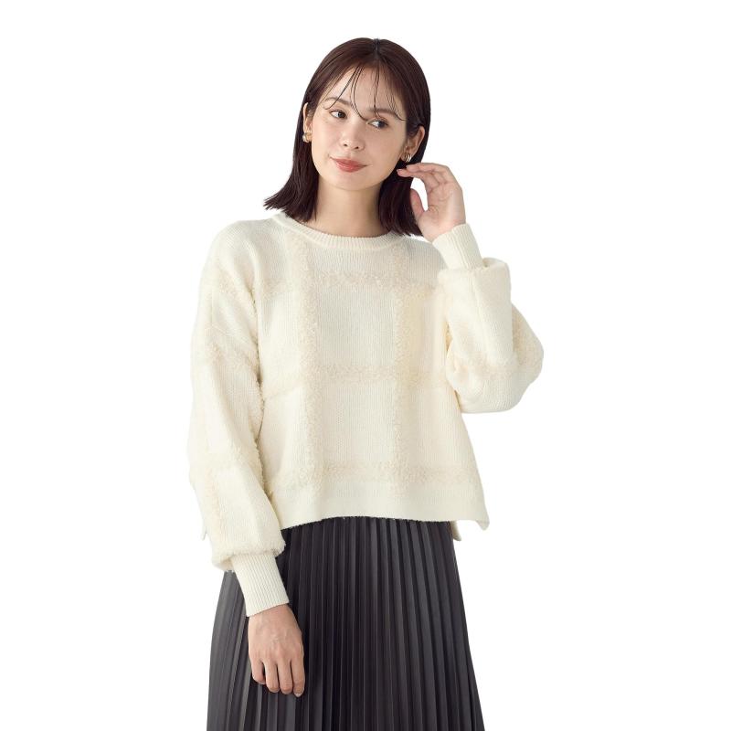 [コムサイズム] チェックジャガードニット 12-77KM12-205[原産国]: 中国[商品スペック]: SIZE:F バスト:120cm 着丈:49cm 肩幅:60cm 袖丈:47cm ゆき丈:77cm