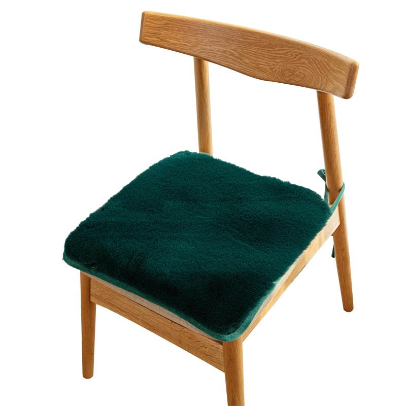 ふわふわ座布団 秋 冬 椅子 クッション 分厚い チェアパッド 車 オフィス用 お尻に優しい チェアクッション 滑り止め 洗濯可能 椅子パッド ダイニング・リビングルーム 書斎 45*45cm素材:ポリエステル 重さ:170g サイズ:横4...