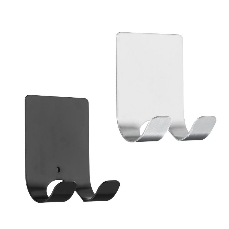 kwmobile 2x 剃刀ホルダー ステンレス - 粘着テープ付き カミソリ タオル ハンガー 壁面 フック - 黒色/シルバーミニマルデザイン: 毎日使用するT字カミソリを洗面台、鏡、お風呂のタイル壁などに設置して、清潔に保管するための...