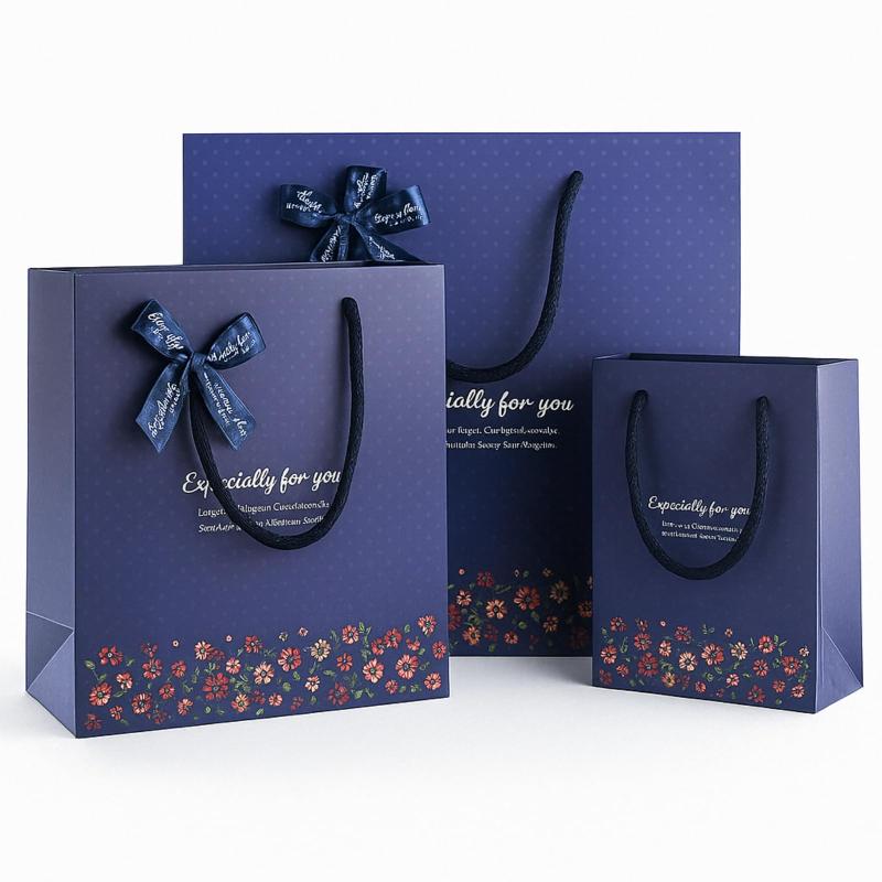 sonea ギフトバッグ ラッピング 袋 紙袋 手提げ ギフト袋 かわいい紙袋 ブルー【ギフトに最適】お菓子や小物などのラッピングにぴったり。バレンタイン、誕生日、クリスマス、ハロウィン、父の日、母の日など、さまざまなギフトシーンで活躍しま...