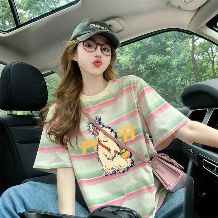 ・カテゴリ: Tシャツ・スタイル: 日韓カジュアル・主な素材: ポリエステル95%以上・柄: アニメ・ネックライン: クルーネック・袖丈: 短袖・版型: ルーズフィット・衣丈: ミディアムロング(65cm<衣長≤80cm)・袖型: 標...