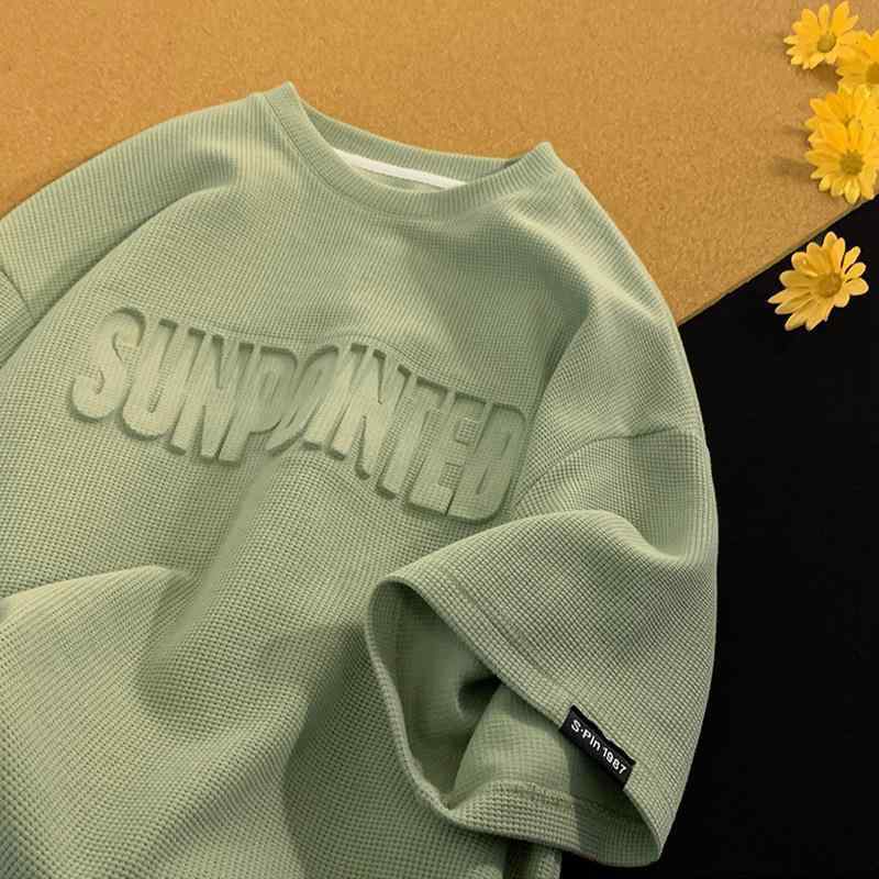 ・カテゴリ: Tシャツ・スタイル: 韓版・主な素材: ポリエステル91-95%・柄: 字母、印花・版型: ワイドシルエット・袖丈: 短袖・袖型: 標準・ネックライン: クルーネック・スタイル詳細: プリント、3D効果・厚み: 普通・カラー展...