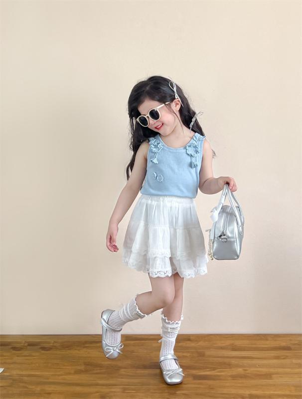 ・対象: 女児・スタイル: 甘め・スタイル: ニット背心・対象年齢: 中小童(3~8歳)・パターン: 花柄・素材: ポリエステル100%・加工: 柔らかい・ネックライン: クルーネック・フード: なし・カラー: ブルー・サイズ展開: 90、...
