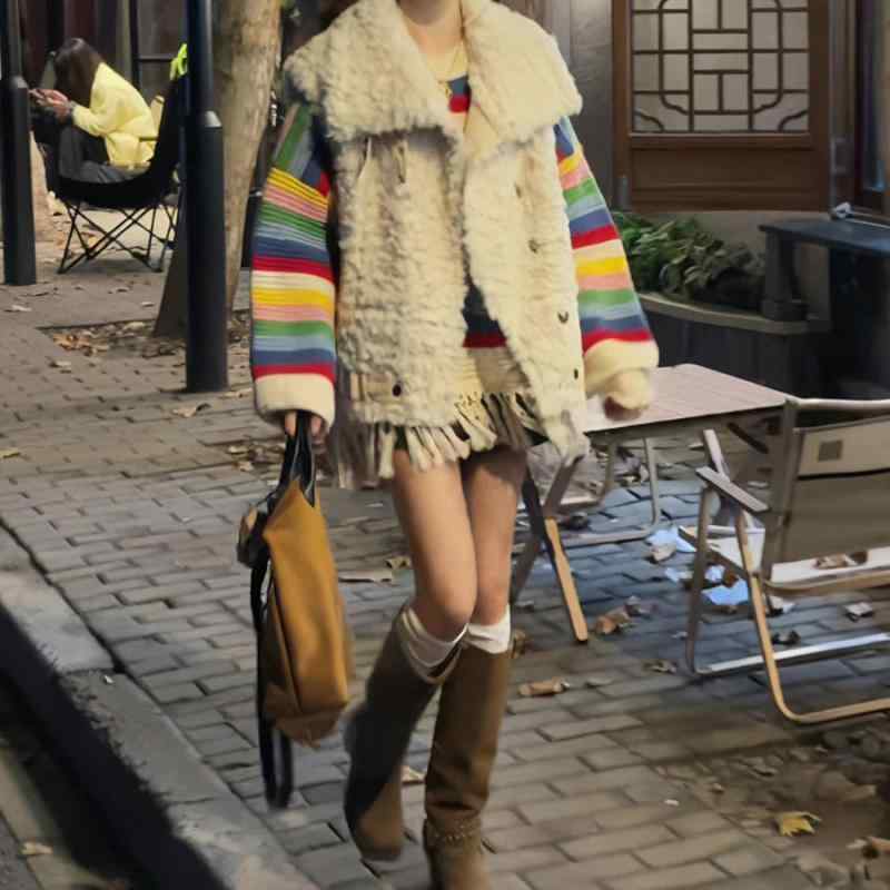 ・カテゴリ: 休闲套装・スタイル: 文艺复古、古典风・主な素材: 腈纶・主面料成分: 聚酯纤维・主面料成分含量: 30%以下・カラー展開: 马甲、毛衣・サイズ展開: S、M、L、XL・セットスタイル: 上衣套装・対象性別: 女・袖型: 常规...