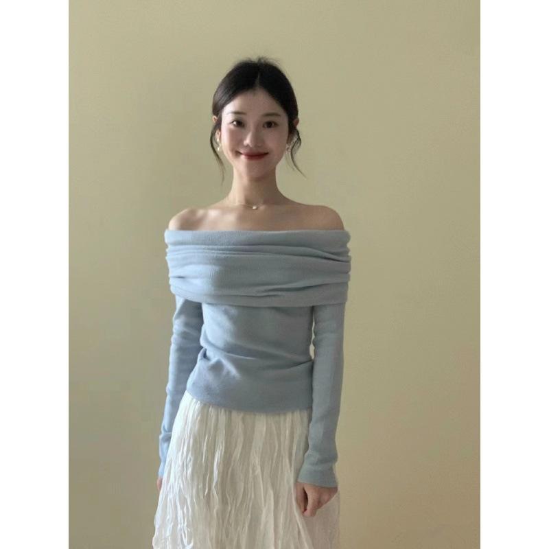 ・カテゴリ: 休闲套装・スタイル: 清新甜美,可爱风・主な素材: 网纱,涤纶（聚酯纤维）・袖丈: 长袖・袖型: 常规袖・柄: 皮革拼接・カラー展開: 单—针织上衣（均码）,单—裙子・サイズ展開: S,M,L,XL・タイプ: 裙套装