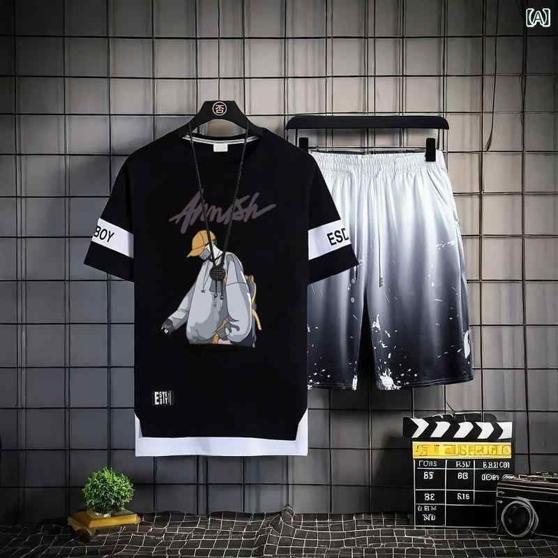 ・カテゴリ: 男式休闲套装・スタイル: 运动・厚さ: 薄款・パンツ丈: 短裤・上衣スタイル: Tシャツ・袖丈: 短袖・フード: なし・主な素材: 化纤类混纺・主素材成分: 聚酯纤维（涤纶）・主素材成分含量: 其他・適用シーン: 休闲・カラー...