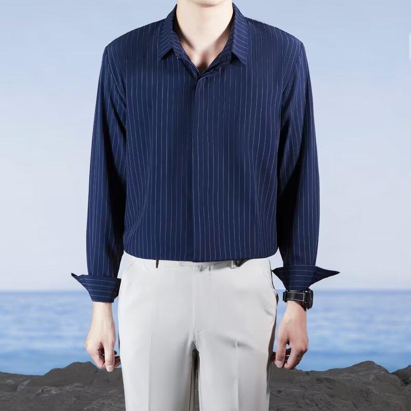 ・スタイル: 青春流行・款式: 开衫・版型: 宽松型・领型: 翻领・袖长: 长袖・图案: 条纹・厚薄: 普通・款式细节: 印花・主面料成分: 聚酯纤维（涤纶）96%及以上・适用场景: 上班・颜色: 黒色,深灰色,白色,浅藍色,深藍色・尺码:...