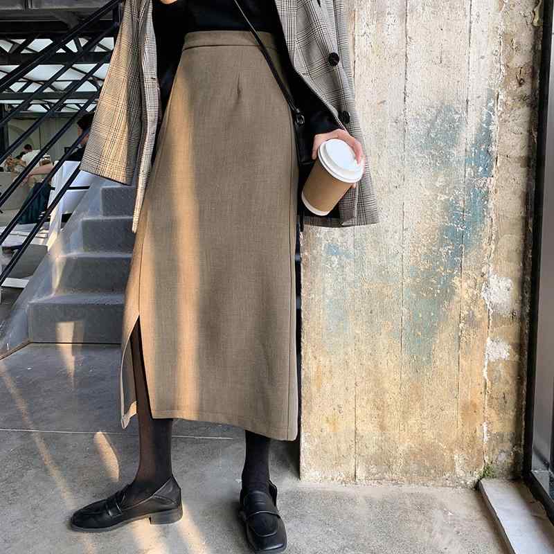 ・主な素材: 桑蚕丝・スカートタイプ: 包臀裙・カラー展開: ブラック、卡其色・サイズ展開: S、M、L、XL・スタイル: 清新甜美・スカートカテゴリ: 半身裙