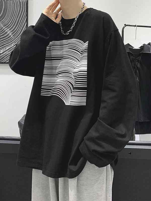 ・カテゴリ: Tシャツ・スタイル: カジュアル・主な素材: 綿類混紡95%・柄: 条紋・版型: ワイドシルエット・ネックライン: クルーネック・袖丈: 長袖・袖型: 標準・カラー展開: 白色、黒色、藍色、深灰色、紫色・サイズ展開: M、L、...